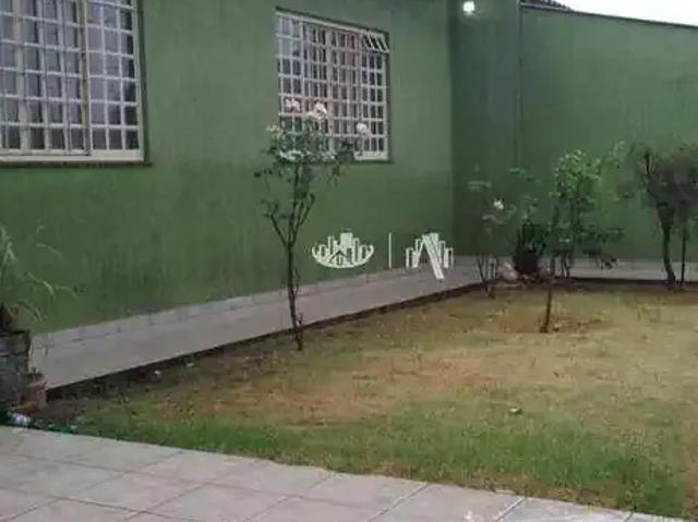 Casa / Sobrado para Venda em Londrina/PR Santa Rita 4 3 Quartos