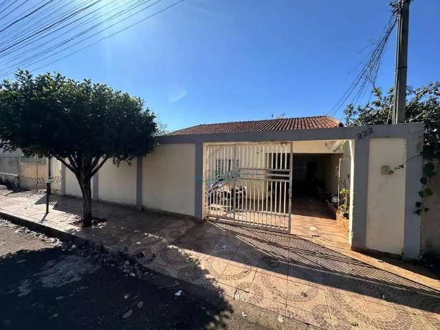 Casa / Sobrado para Venda em Londrina/PR Santiago 4 Quartos
