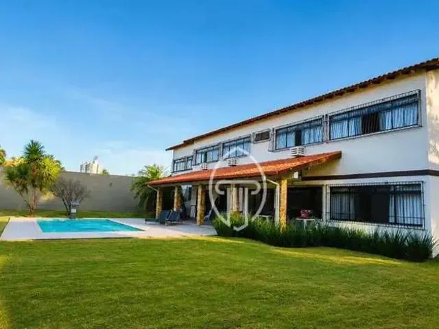 Casa / Sobrado para Venda em Londrina/PR Tucano 5 Quartos