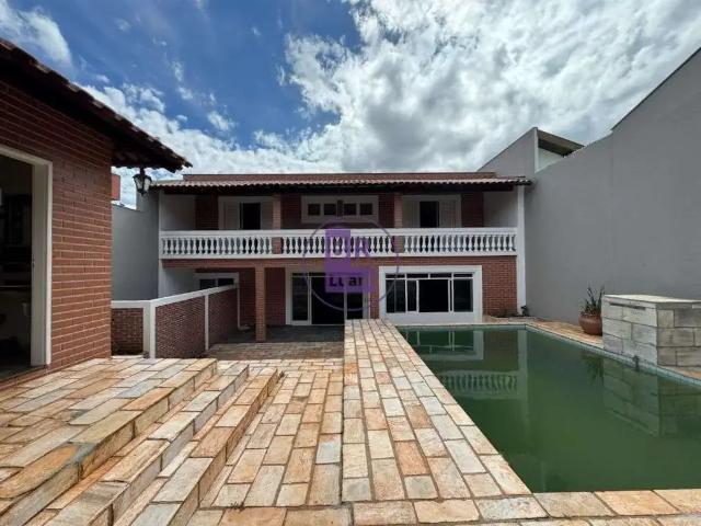Casa / Sobrado para Venda em Londrina/PR Tarobá 2 Quartos