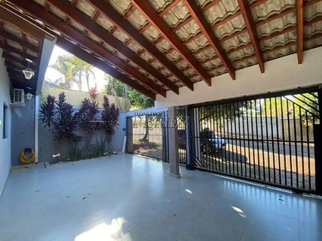 Casa / Sobrado para Venda em Londrina/PR Tarobá 2 Quartos