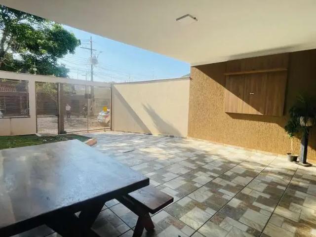 Casa / Sobrado para Venda em Londrina/PR Terra Bonita 2 Quartos