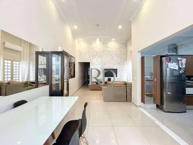 Casa / Sobrado para Venda em Londrina/PR Terra Bonita 3 Quartos