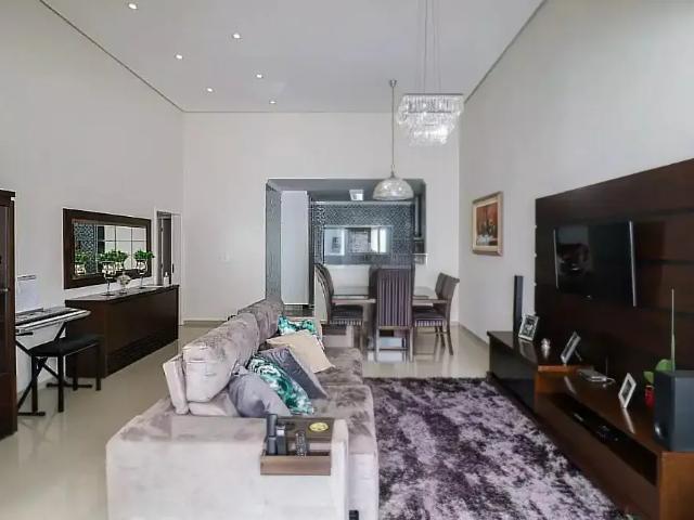 Casa / Sobrado para Venda em Londrina/PR Terra Bonita 3 Quartos