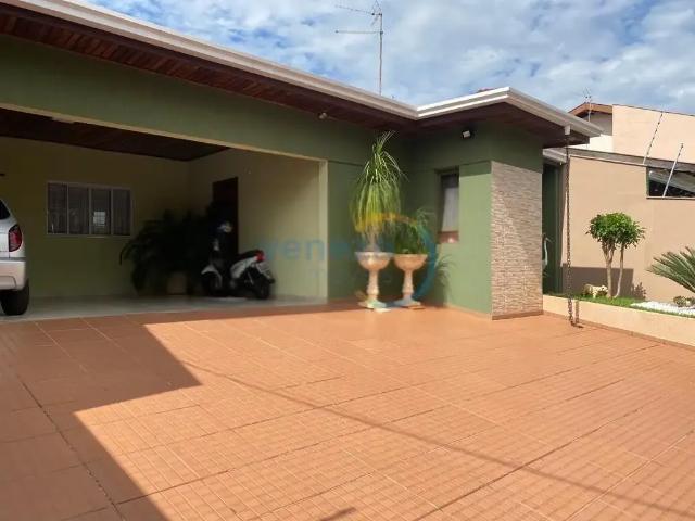Casa / Sobrado para Venda em Londrina/PR Vale de San Izidro 3 Quartos