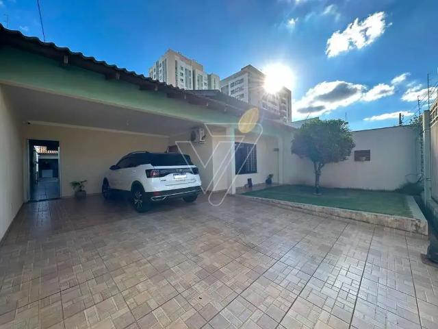 Casa / Sobrado para Venda em Londrina/PR Veraliz 3 Quartos