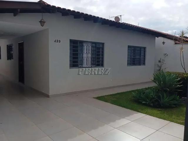 Casa / Sobrado para Venda em Londrina/PR Vila Casoni 3 Quartos