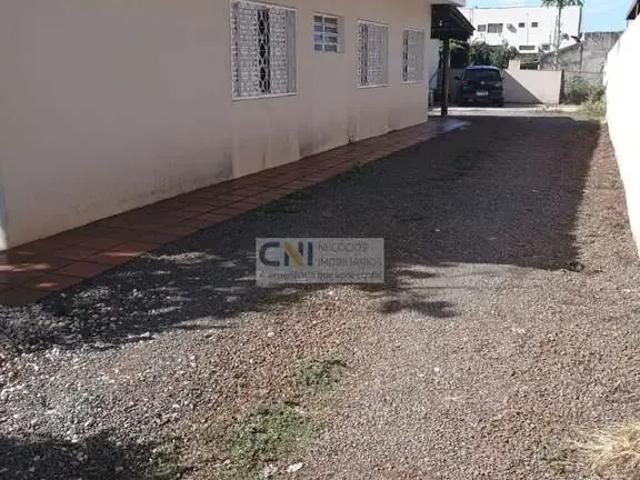 Casa / Sobrado para Venda em Londrina/PR Vila Goes 4 Quartos