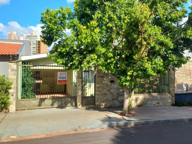 Casa / Sobrado para Venda em Londrina/PR Vila Fujita 3 Quartos