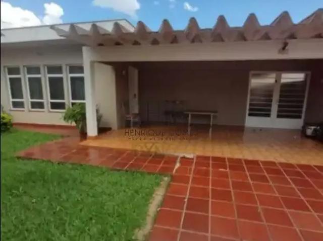 Casa / Sobrado para Venda em Londrina/PR Vila Fujita 3 Quartos