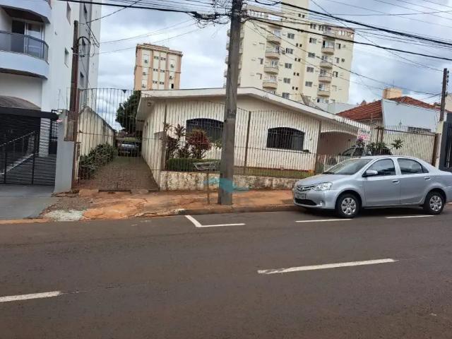 Casa / Sobrado para Venda em Londrina/PR Vila Ipiranga 5 Quartos