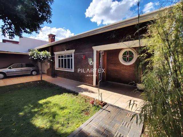 Casa / Sobrado para Venda em Londrina/PR Vila Larsen 1 3 Quartos