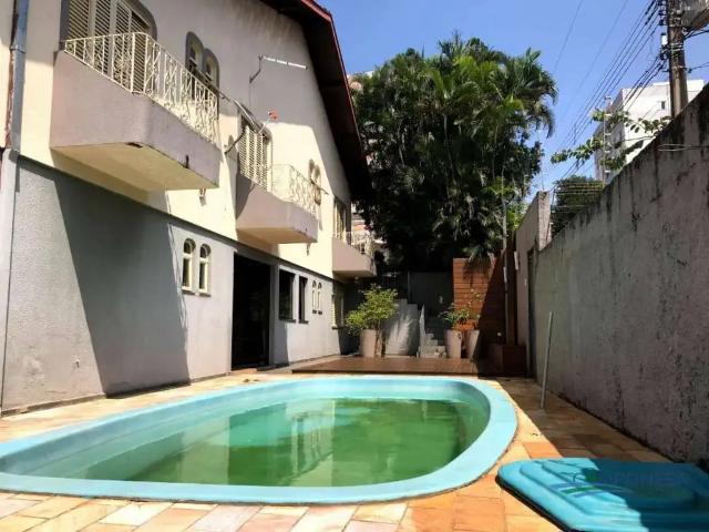 Casa / Sobrado para Venda em Londrina/PR Vila Larsen 1 6 Quartos
