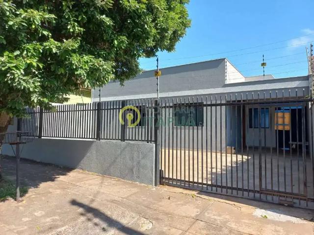 Casa / Sobrado para Venda em Londrina/PR Vila Nova 3 Quartos