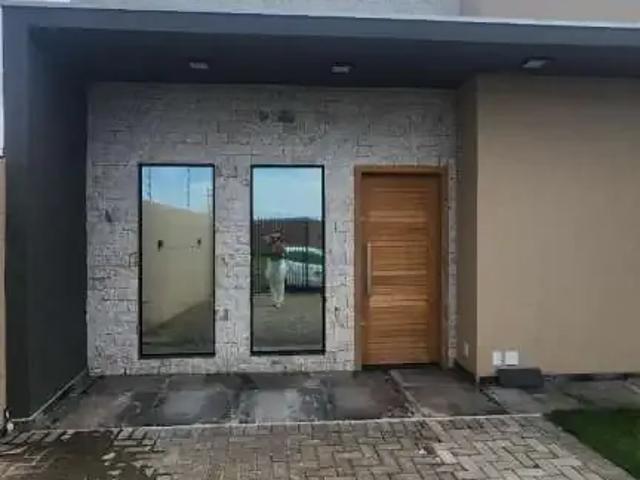 Casa / Sobrado para Venda em Londrina/PR Vila Nova 3 Quartos