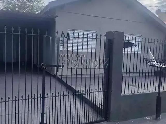 Casa / Sobrado para Venda em Londrina/PR Vitória Régia 2 Quartos
