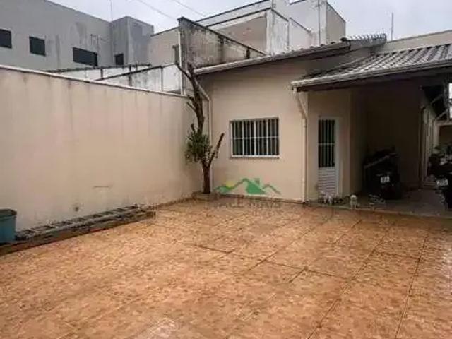 Casa / Sobrado para Venda em Lorena/SP Vila Passos 3 Quartos