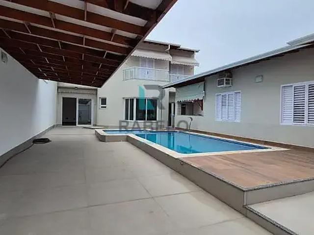 Casa / Sobrado para Venda em Lorena/SP Nova Lorena 5 Quartos