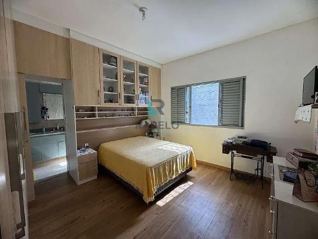 Casa / Sobrado para Venda em Lorena/SP Santo Antônio 3 Quartos