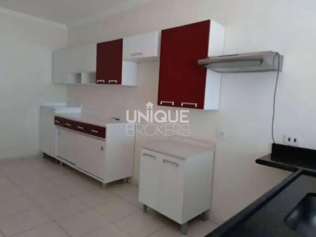 Casa / Sobrado para Venda em Louveira/SP Centro 3 Quartos