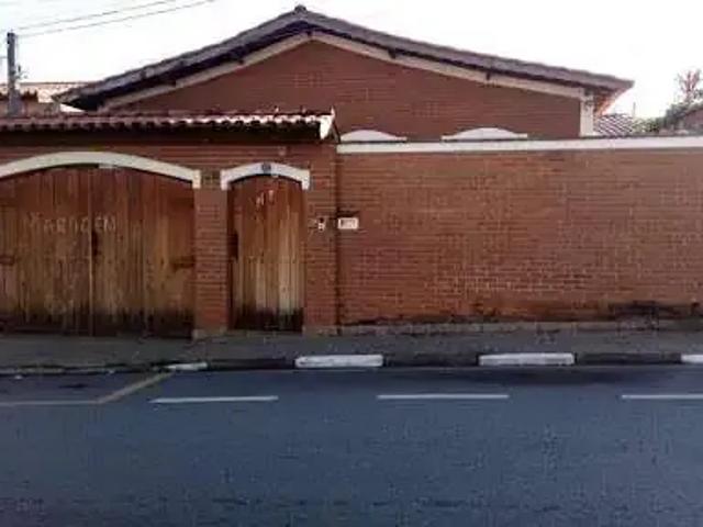 Casa / Sobrado para Venda em Louveira/SP Jardim Lago Azul II 3 Quartos