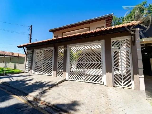 Casa / Sobrado para Venda em Louveira/SP Parque dos Sabias 3 Quartos
