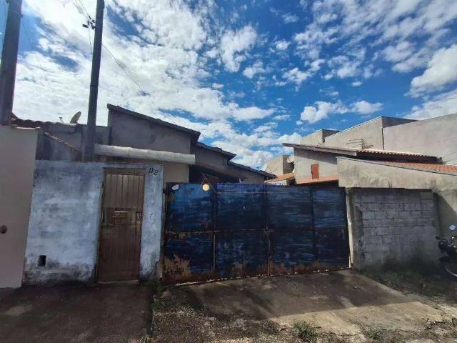 Casa / Sobrado para Venda em Louveira/SP Residencial Burck 2 Quartos