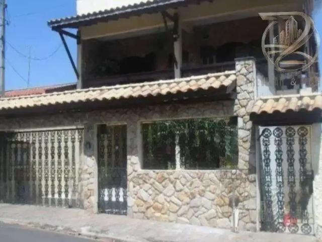 Casa / Sobrado para Venda em Louveira/SP Vila Pasti 3 Quartos