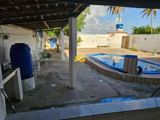 Casa / Sobrado para Venda em Lucena/PB Centro 3 Quartos