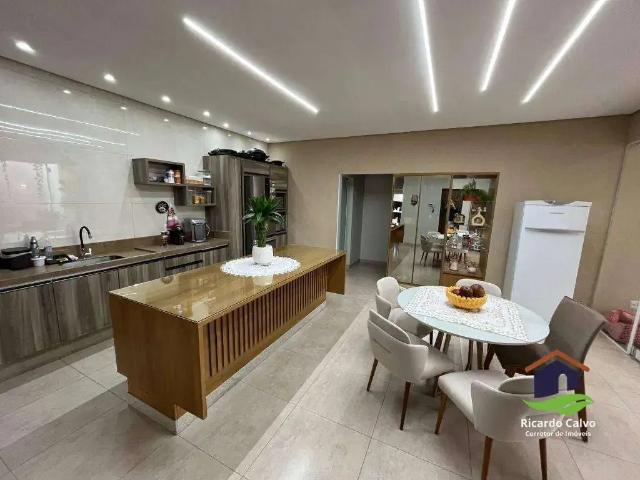 Casa / Sobrado para Venda em Luís Eduardo Magalhães/BA Jardim Imperial 3 Quartos