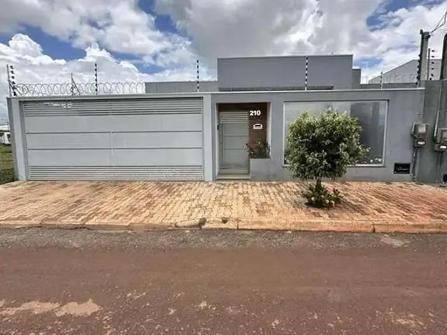 Casa / Sobrado para Venda em Luís Eduardo Magalhães/BA Jardim Imperial 3 Quartos