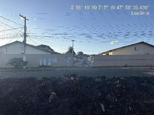 Casa / Sobrado para Venda em Luziânia/GO Mansões de Recreio Estrela Dalva IV 2 Quartos