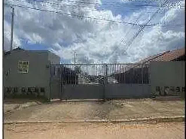 Casa / Sobrado para Venda em Luziânia/GO Chácaras Marajoara 2 Quartos