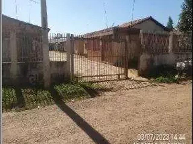 Casa / Sobrado para Venda em Luziânia/GO Chácaras Marajoara 2 Quartos