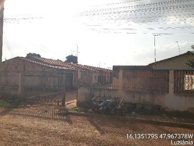 Casa / Sobrado para Venda em Luziânia/GO Chácaras Marajoara 2 Quartos