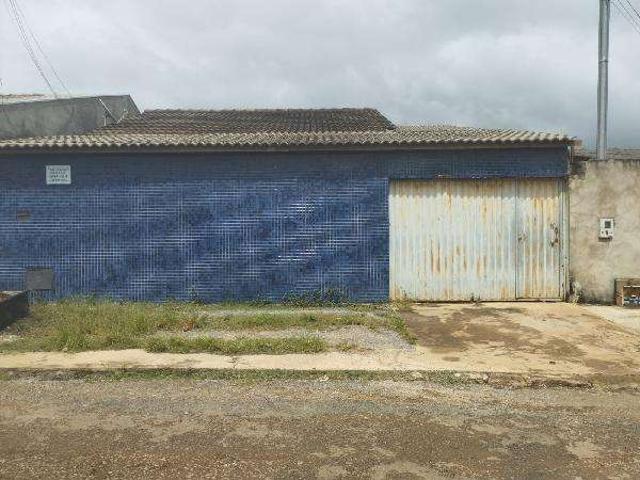 Casa / Sobrado para Venda em Luziânia/GO Jardim do Ingá 3 Quartos