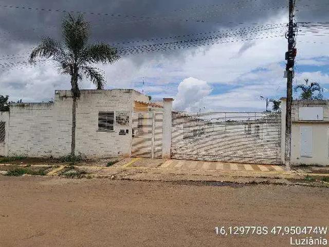 Casa / Sobrado para Venda em Luziânia/GO Jardim Planalto 2 Quartos