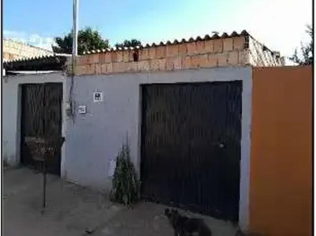 Casa / Sobrado para Venda em Luziânia/GO Jardim Planalto 2 Quartos
