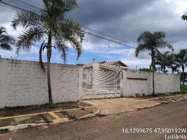 Casa / Sobrado para Venda em Luziânia/GO Jardim Planalto 2 Quartos