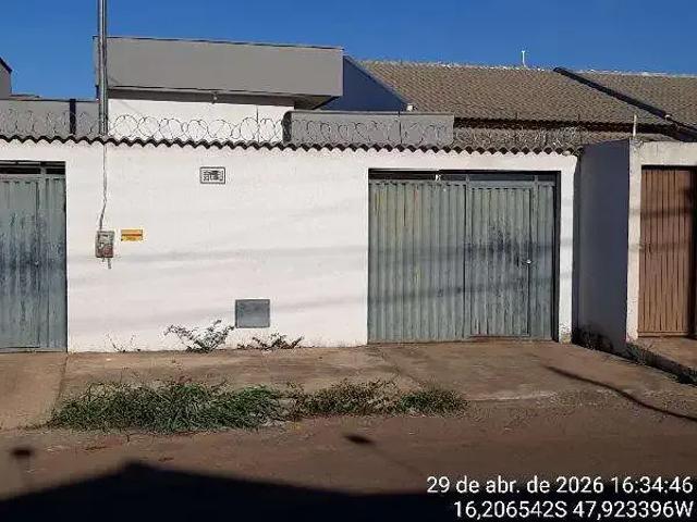 Casa / Sobrado para Venda em Luziânia/GO Parque Alvorada I 2 Quartos