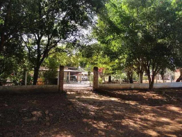 Casa / Sobrado para Venda em Luziânia/GO Parque Alvorada II 2 Quartos