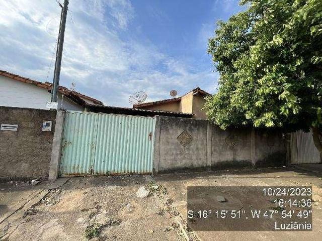 Casa / Sobrado para Venda em Luziânia/GO Parque Estrela Dalva IV 2 Quartos
