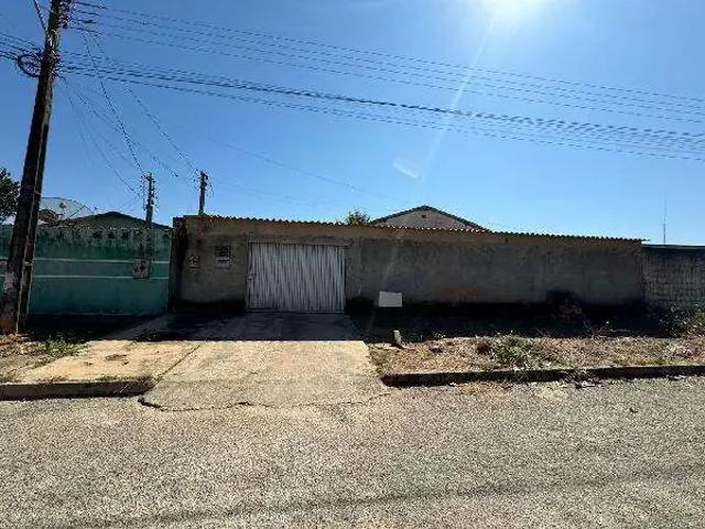 Casa / Sobrado para Venda em Luziânia/GO Parque Estrela Dalva IV 2 Quartos