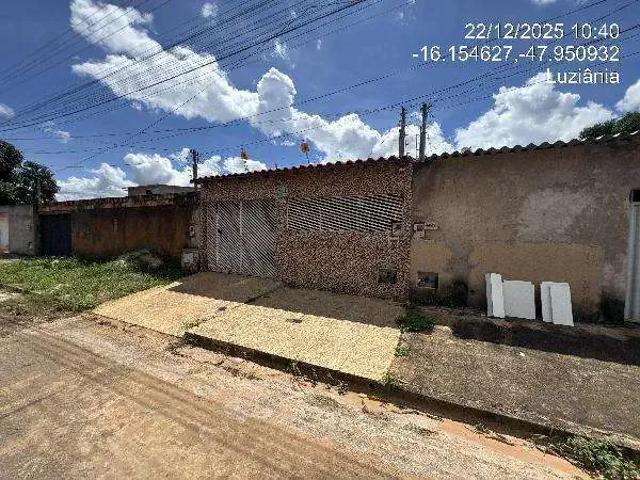 Casa / Sobrado para Venda em Luziânia/GO Parque Estrela Dalva IX 2 Quartos