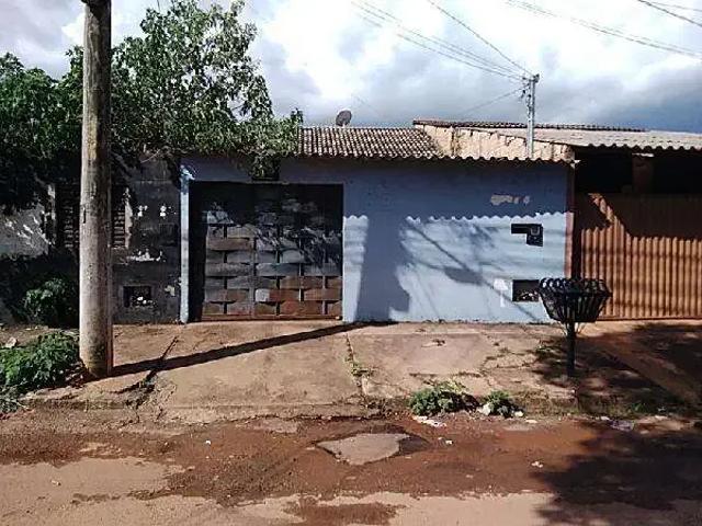 Casa / Sobrado para Venda em Luziânia/GO Parque Estrela Dalva IX 2 Quartos