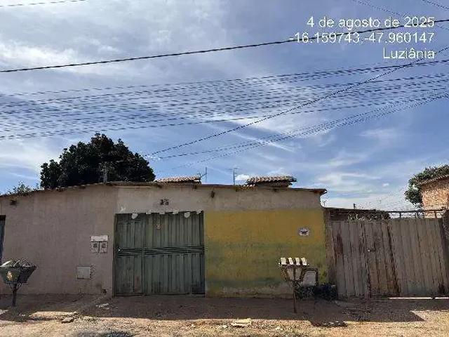 Casa / Sobrado para Venda em Luziânia/GO Parque Estrela Dalva IX 2 Quartos