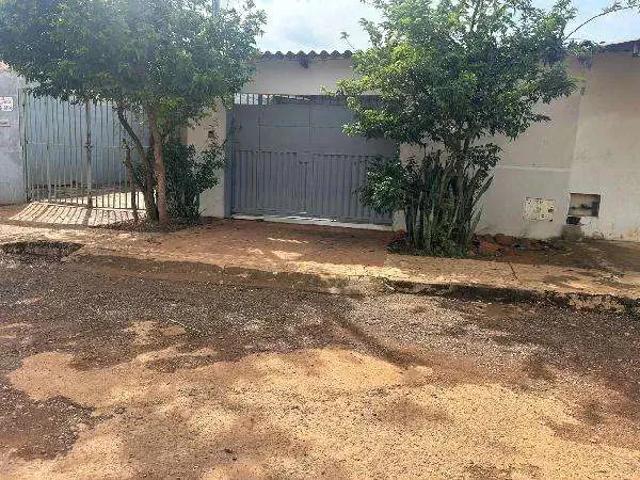 Casa / Sobrado para Venda em Luziânia/GO Parque Estrela Dalva IX 2 Quartos