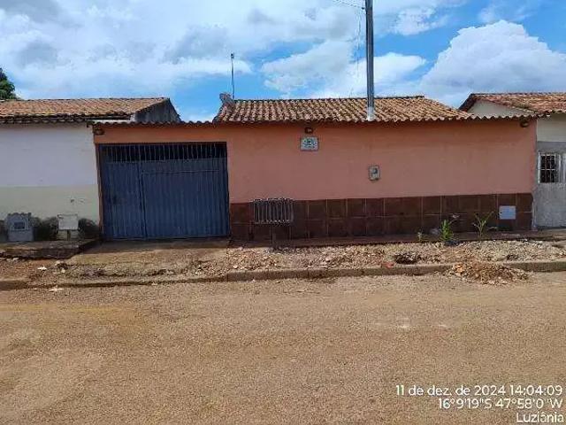 Casa / Sobrado para Venda em Luziânia/GO Parque Estrela Dalva IX 2 Quartos