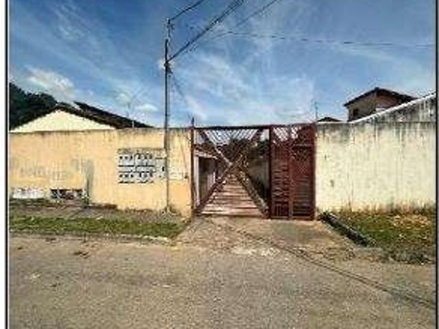 Casa / Sobrado para Venda em Luziânia/GO Parque Estrela Dalva IX 2 Quartos