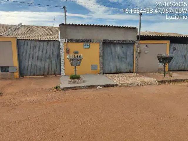 Casa / Sobrado para Venda em Luziânia/GO Parque Estrela Dalva IX 2 Quartos